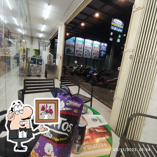 INDOMARET FRESH DRIVE THRU restaurant, Bogor - Restaurant reviews