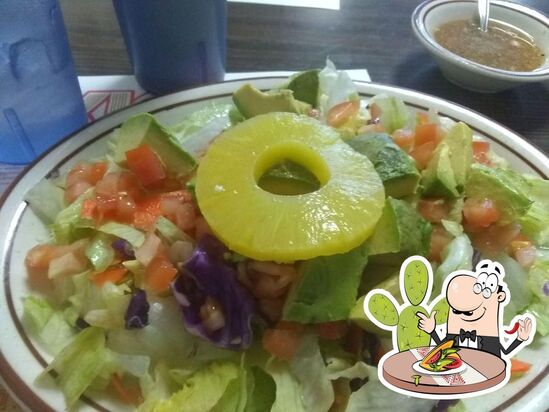 Los Chiles Mexican Restaurant in Palmdale - Restaurant menu and reviews