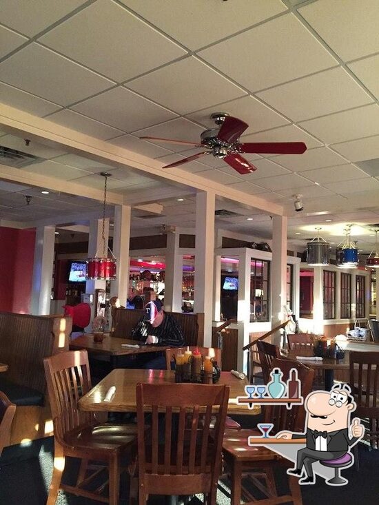 Red Hot & Blue, Dallas - Restaurant menu, prices and reviews
