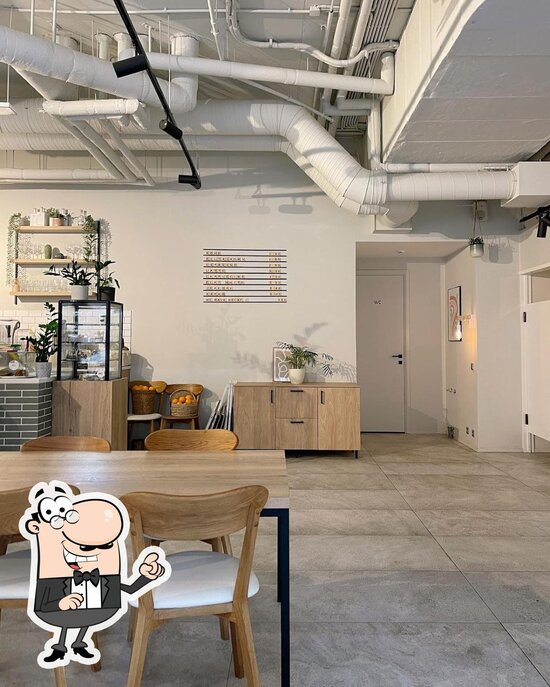 Dot Cafe, Tallinn - Restaurant menu, prices and reviews