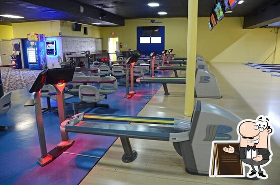 Menu at Southern Lanes restaurant, Hopkinsville