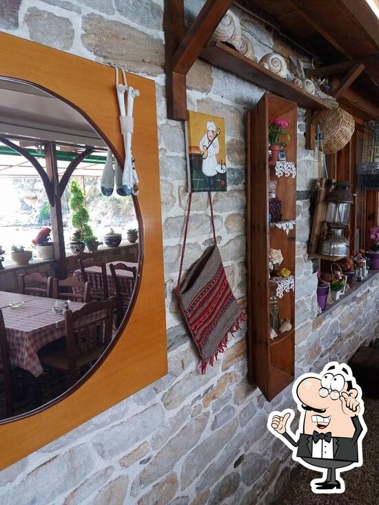 Taverna Leonidas, Aliki - Restaurant reviews
