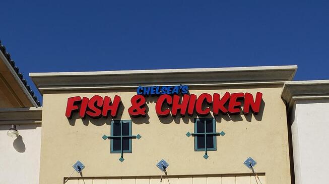 Menu at Chelsea's Fish & Chicken restaurant, Glendale