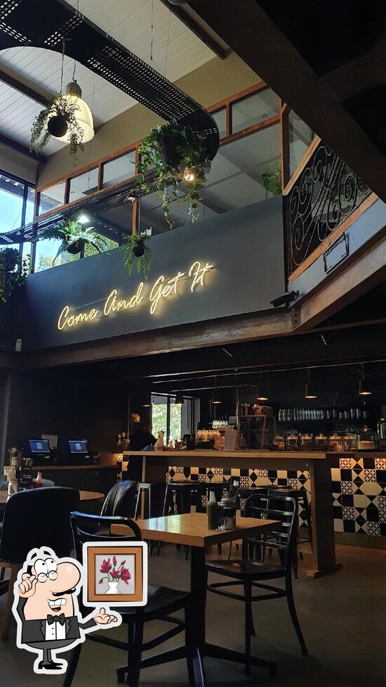 Bootlegger Frater Square, Paarl - Restaurant menu, prices and reviews