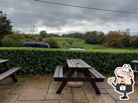 Hawk Inn Pub & Dining, Andover - Restaurant menu, prices and reviews