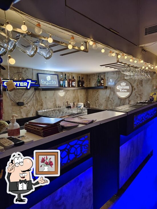 The Lantern Bar, Mumbai - Restaurant menu, prices and reviews
