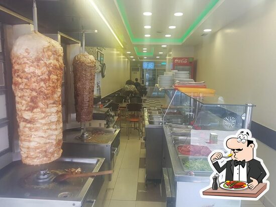 Sarıyer Döner & Ev Yemekleri, Istanbul, Sarıyer Deresi Sk. No:10 ...