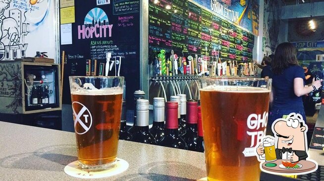 Hop City Beer & Wine Birmingham in Birmingham - Restaurant menu and reviews