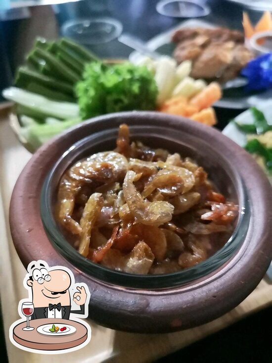 FarmHouse Hotel Ranong restaurant, Bang Non - Restaurant menu and reviews