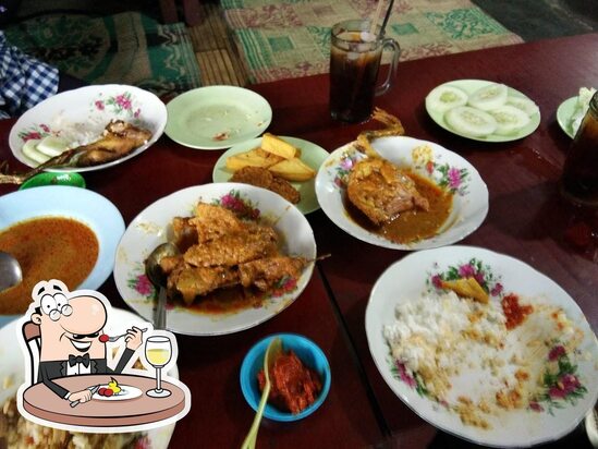Warung Simbah restaurant, Magelang, Jl. Raya Secang No.KM. 2 ...