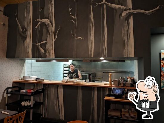 Tree House Restaurant, St. Louis - Restaurant menu, prices and reviews