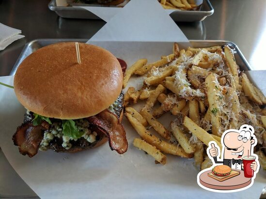 Blu Burgers & Brew in Mukilteo - Restaurant menu and reviews