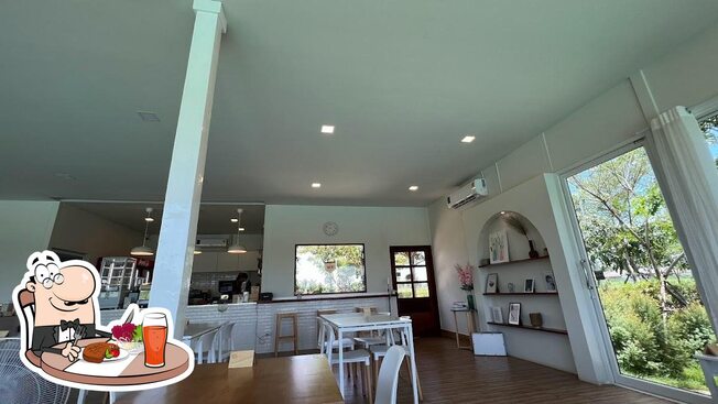 Little Tree Cafe, Si Maha Phot - Opiniones del restaurante
