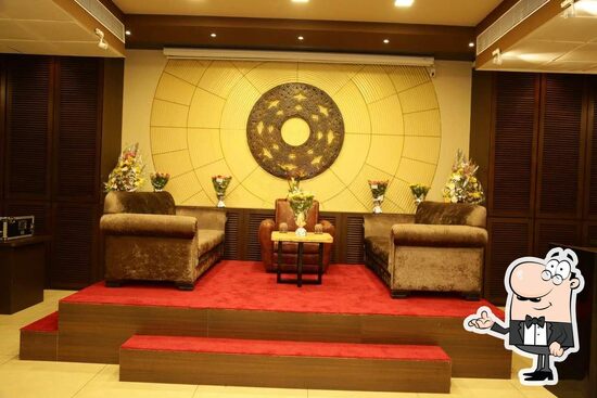 Upper Deck Sky Lounge, Navi Mumbai - Restaurant menu, prices and reviews