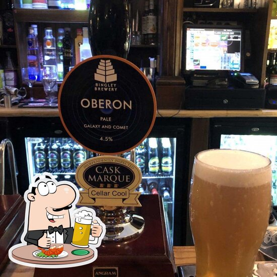 Menu at The Pear Tree pub & bar, Mirfield