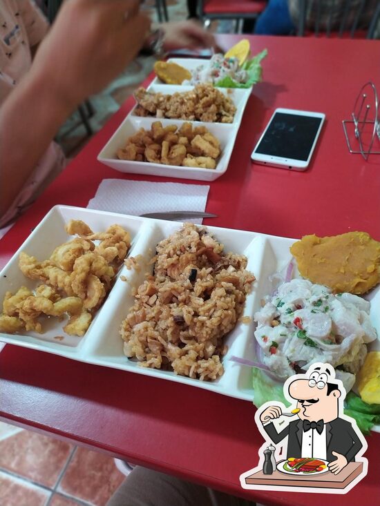 Julius food restaurant, Villa el Salvador - Restaurant reviews