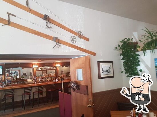 Two Rivers Bar & Cafe, Basalt - Restaurant menu, prices and reviews