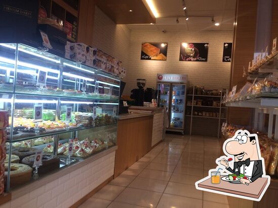 Carta de LYLY BAKERY & KEDAI KOPI, Grabagan