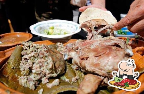 Barbacoa de borrego en horno estilo Hidalgo ""Ely"", Ciudad de México ...