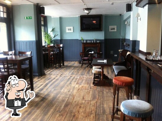 Menu at The Royal Oak pub & bar, Surbiton, 261 Ewell Rd