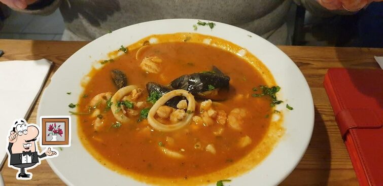 The Sea Tree Ware, Ware - Restaurant menu, prices and reviews