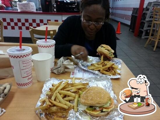 Five Guys, 10645 W Broadway St in Pearland - Restaurant menu and reviews