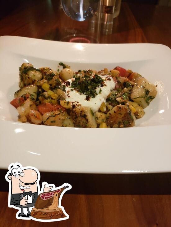 Julian Restaurant in Tampa - Restaurant menu and reviews