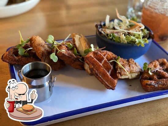 Menu at Tap & Vine at 559 pub & bar, Medford