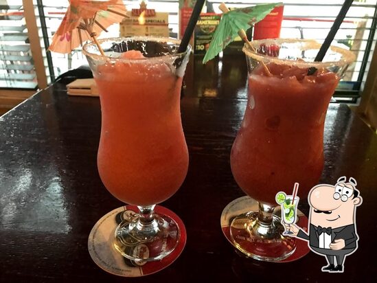 Charlie Hamiltons Pub, Coquitlam - Restaurant menu, prices and reviews