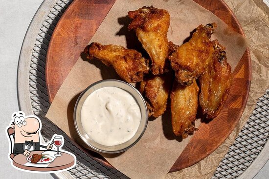 Fly Bye, 21001 N Tatum Blvd in Phoenix - Restaurant menu and reviews