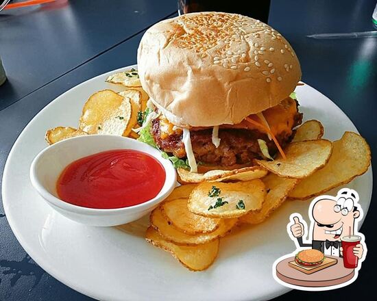GHOST COFFEE CAFE, EVENTS AND COLLAB SPACE, Antipolo - Opiniones del ...