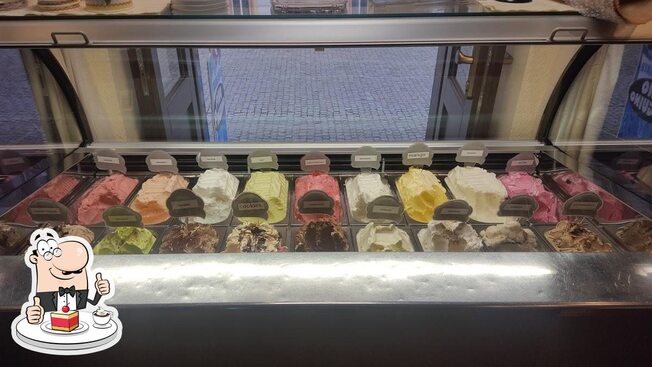 Eis Caffé Parenzo cafe, Pilsen, Americká 32 - Restaurant reviews