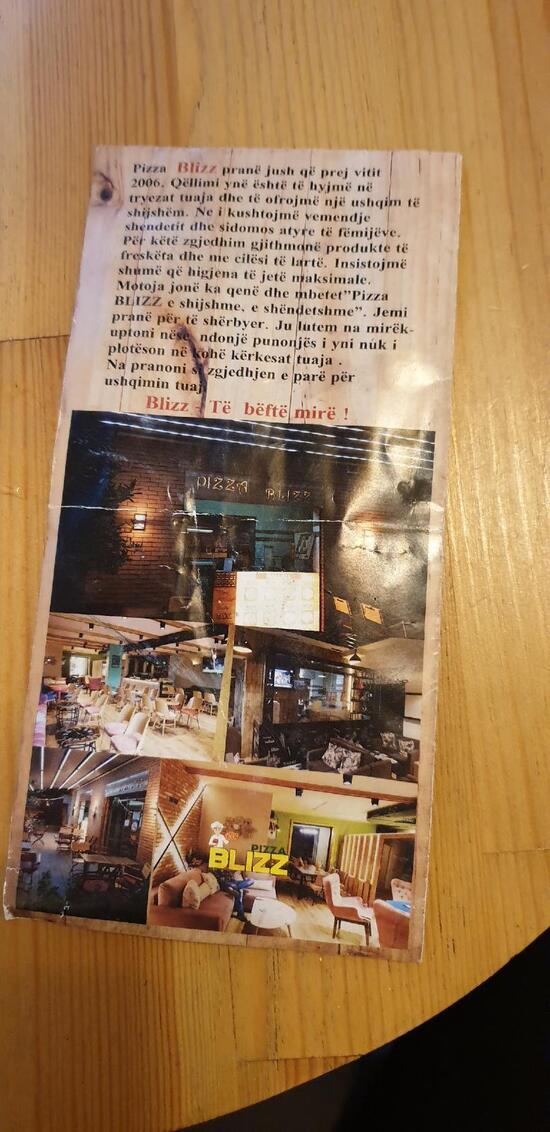 Menu at Blizz Pizza restaurant, Tirana
