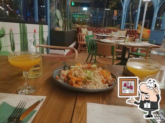 Chilangos Μελίσσια, Melissia - Restaurant menu, prices and reviews