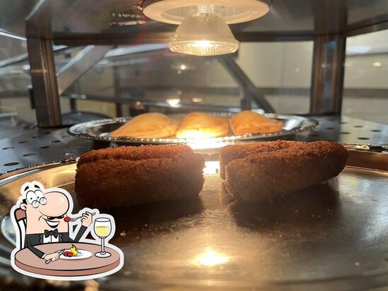 Caiman Cafe in Portland - Restaurant menu and reviews