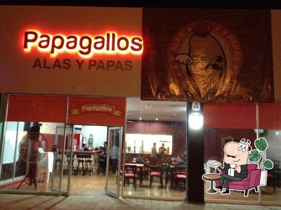 Menu at Papagallos restaurant, El Pueblito