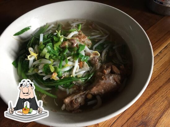 Nong Oong น้องอ้อง ข้าวซอย ก๋วยเตี๋ยว อาหารตามสั่ง, Luang Nuea - Menú ...