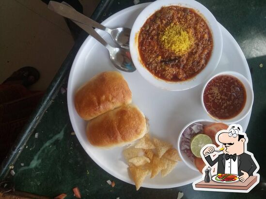 Hotel Shreya Veg-Nonveg Family Restaurant, India, 323C+345 - Restaurant ...