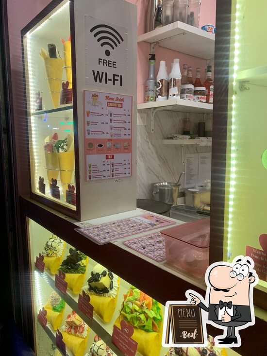 Menu at LE MOON Crepes restaurant, Hanoi