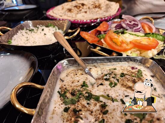 Jaan's Restaurant Bolton in Bolton - Restaurant menu and reviews