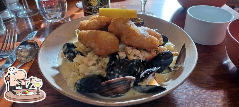 Albert's Eatery & Museum of Whitby Jet at Wesley Hall in Whitby ...