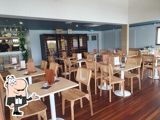 Verandah Bar, Port Douglas - Restaurant menu, prices and reviews