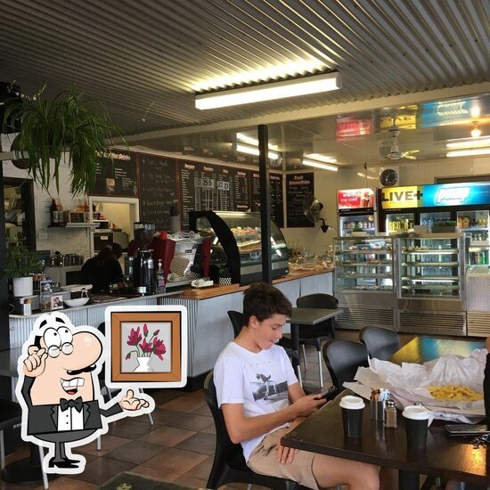 Menu at Hauraki Cafe & Takeaways, Ngatea