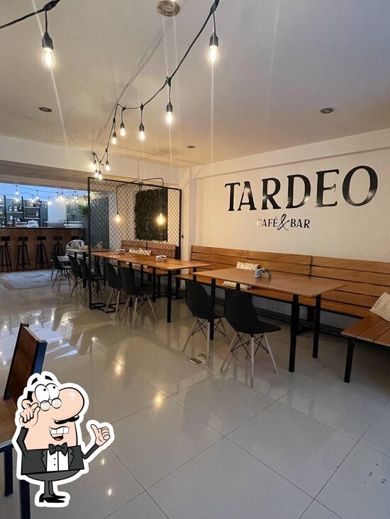 Menu at Tardeo 101 café bar, Cusco