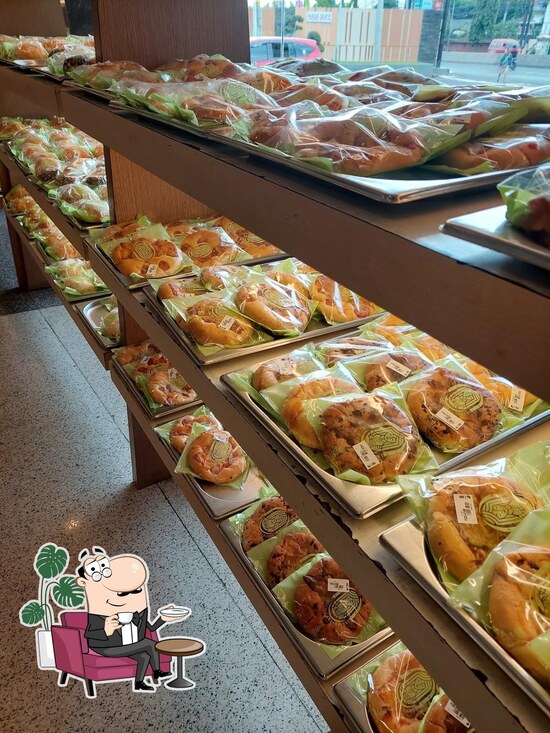Virgin Cake & Bakery Ungaran, Genuk - Restaurant menu, prices and reviews