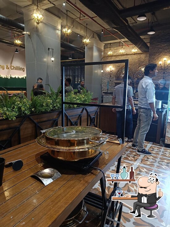 Castle's Barbeque - Noida, Noida - Restaurant menu, prices and reviews