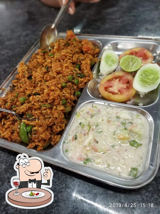 Cummins Food Hub, Pune - Restaurant reviews