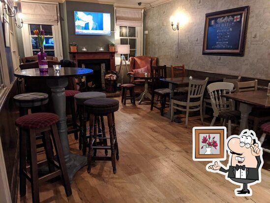 Cricketers Row Town, Addlestone - Restaurant menu, prices and reviews
