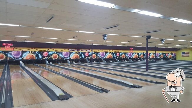 Crest Bowl in Florissant - Restaurant menu and reviews