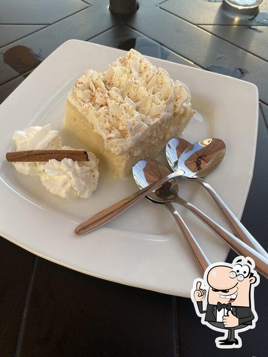 Sharks Peruvian Cuisine in Central Falls - Restaurant menu and reviews